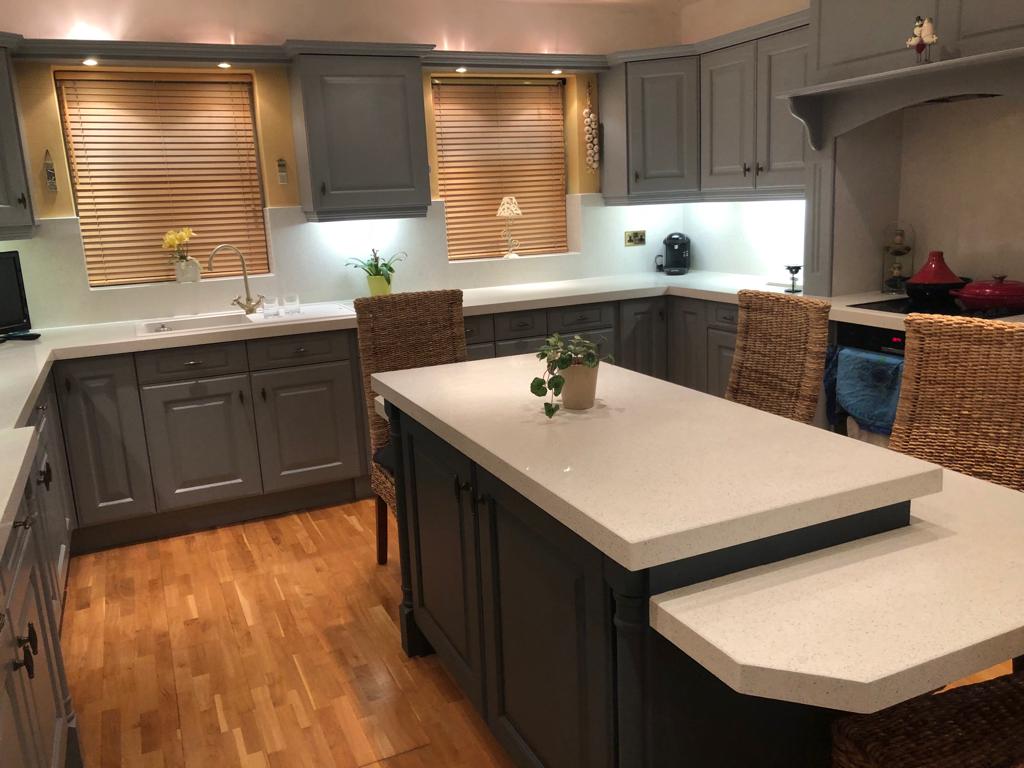 Kitchen unit painters near me - spraymasters uk